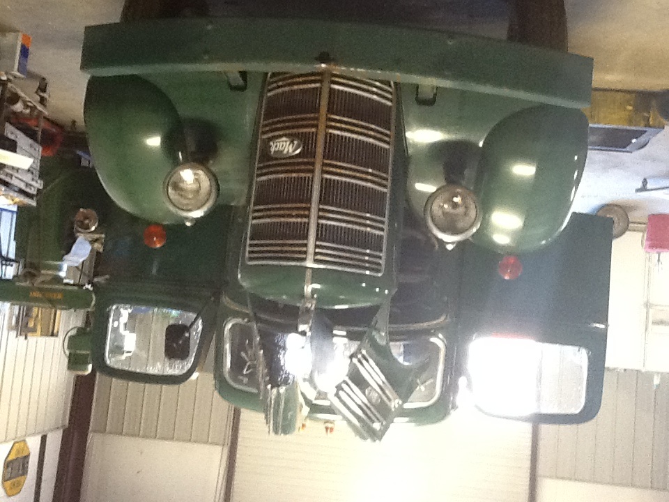 Mack EE - Classic Mack Trucks 1950-1989 - BigMackTrucks.com