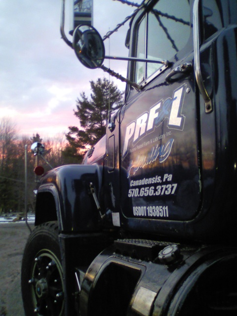 MACK R600 - Classic Mack Trucks 1950-1989 - BigMackTrucks.com