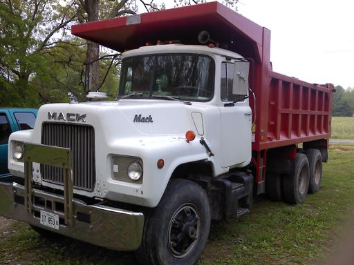 mack R - Classic Mack Trucks 1950-1989 - BigMackTrucks.com