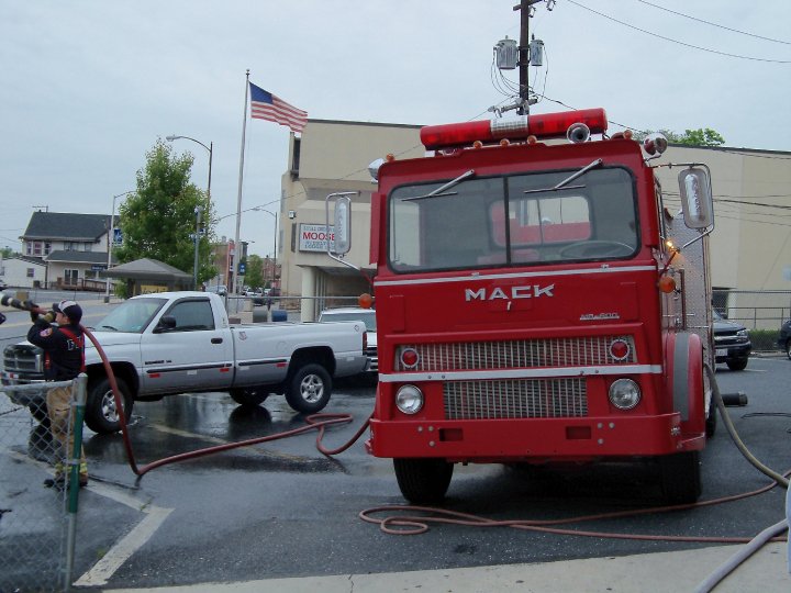 Mack MB 600 - Classic Mack Trucks 1950-1989 - BigMackTrucks.com