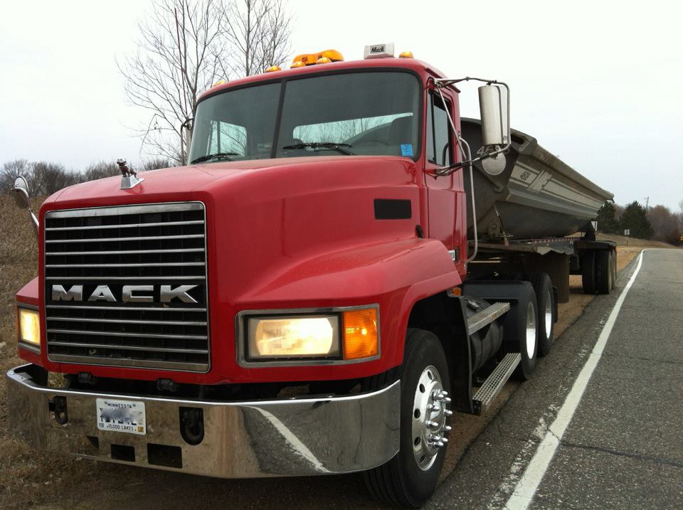 Mack Ch613 - Classic Mack Trucks 1950-1989 - BigMackTrucks.com